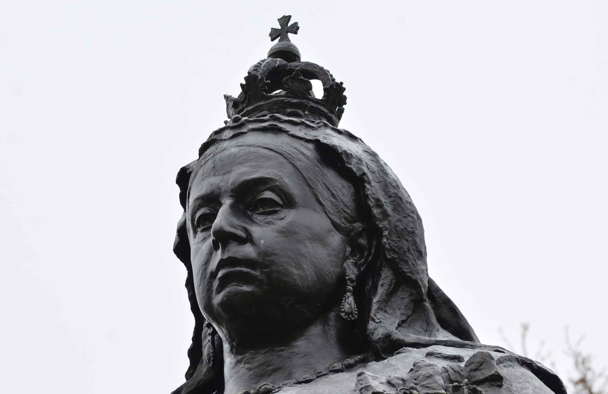 The Victorian Language of Trees - Tales by Trees